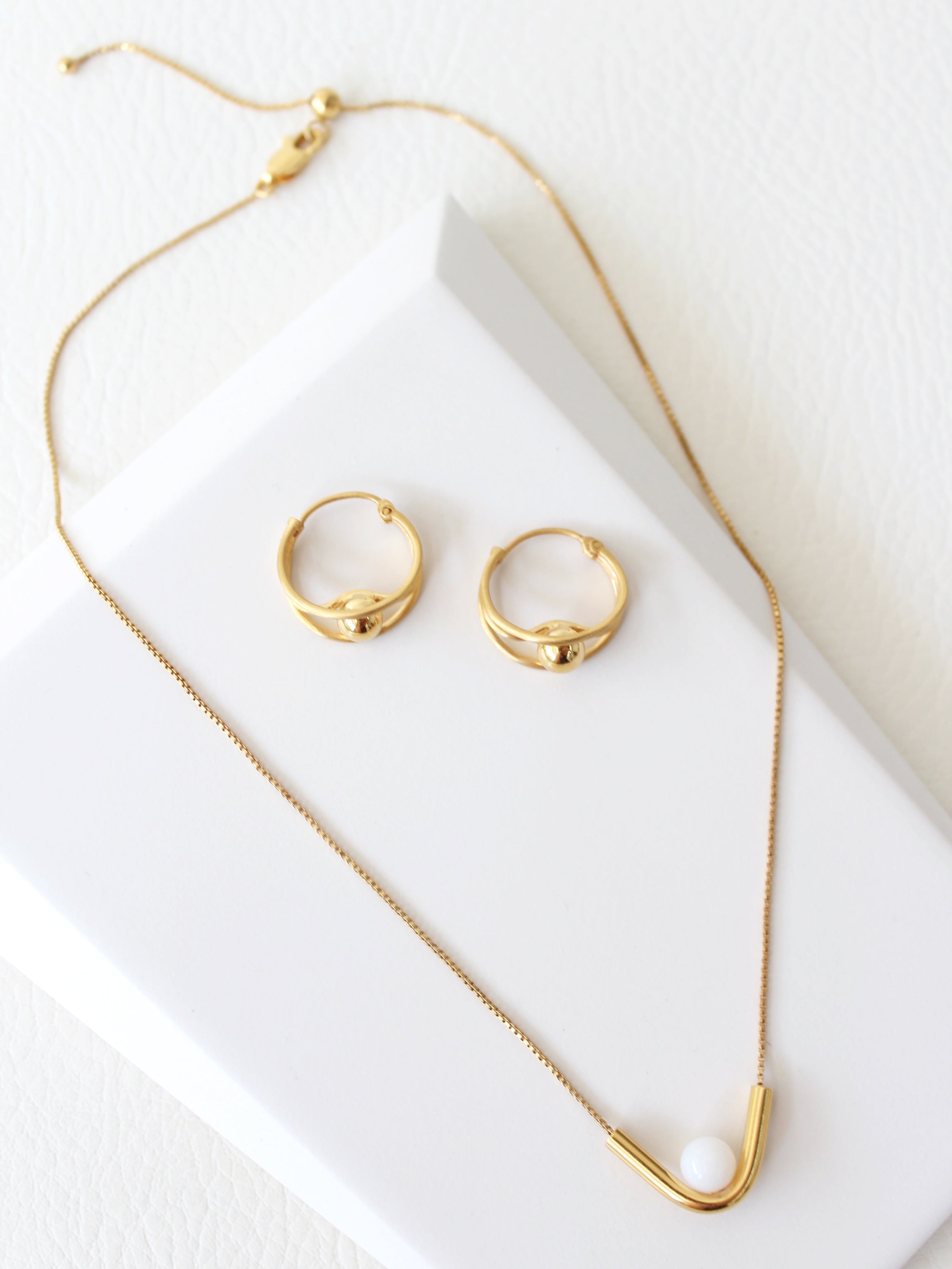Presa Set Mini Hoop Earrings and Necklace Set