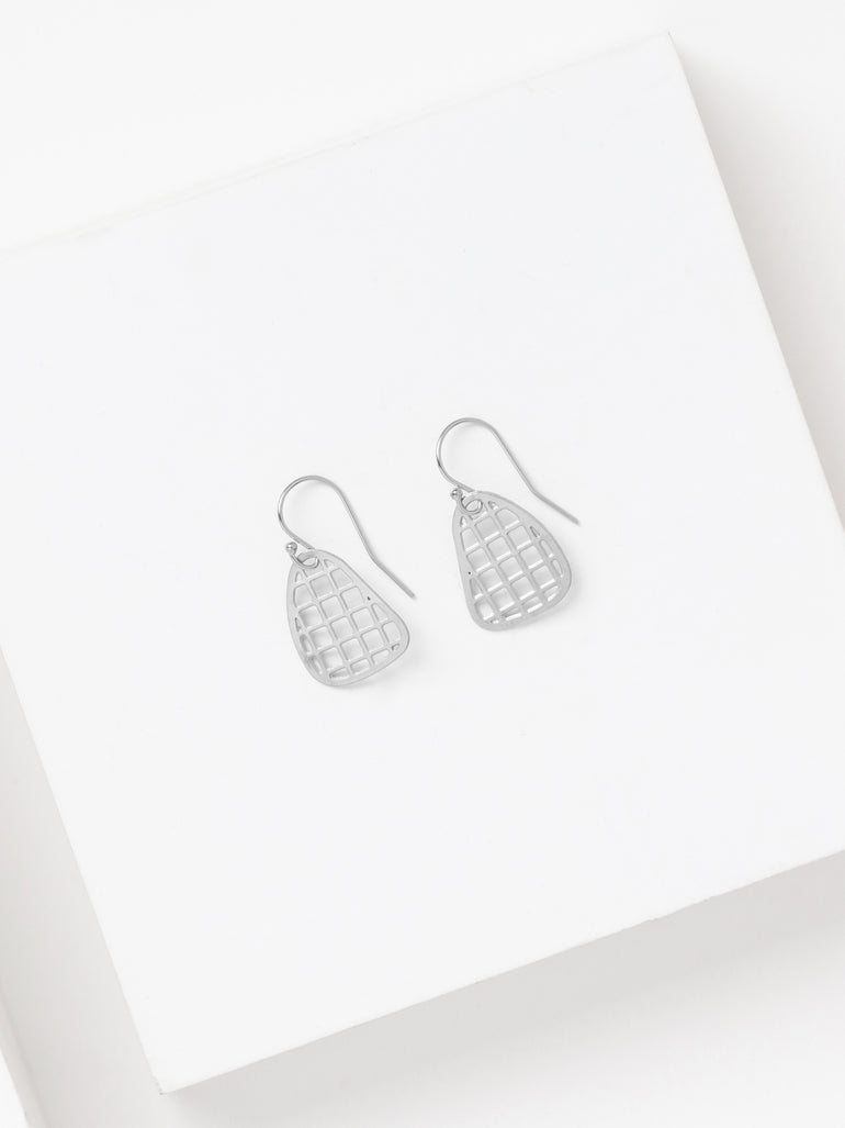MOD Earrings | mini grid earrings– STUDIYO Jewelry